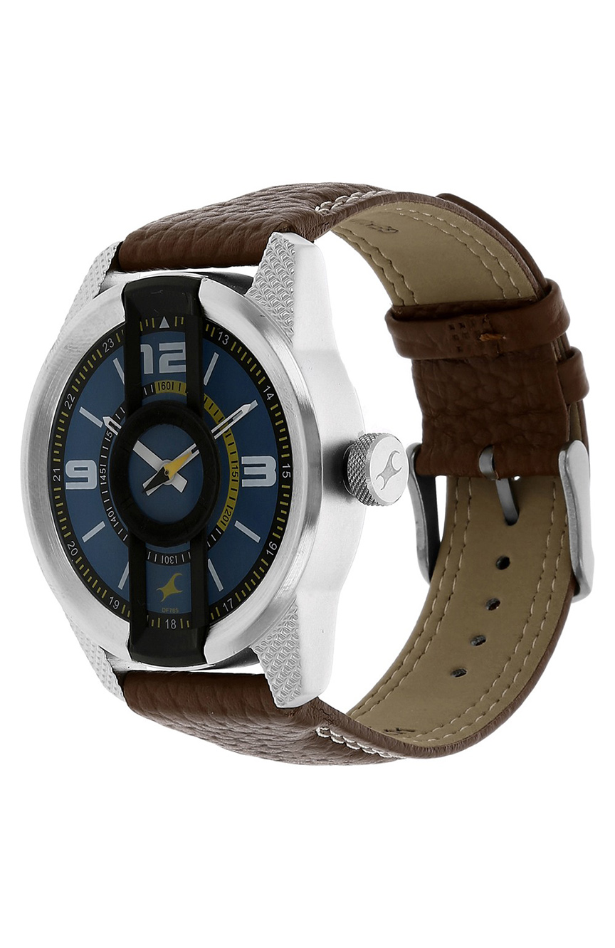 Titan Fastrack Quartz Analog Blue Dial Leather Strap Watch for Guys ...