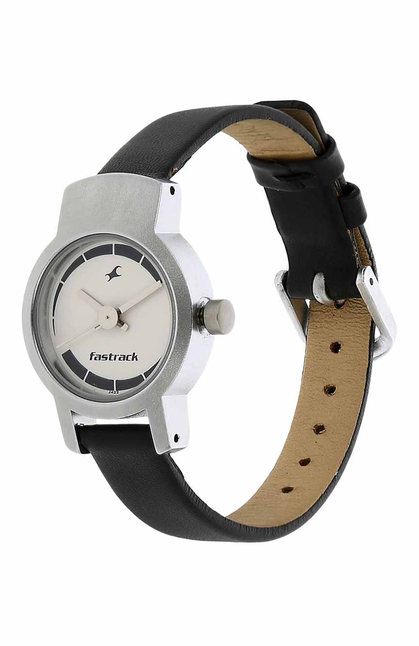 Titan Fastrack Quartz Analog Silver Dial Leather Strap Watch for Girls ...